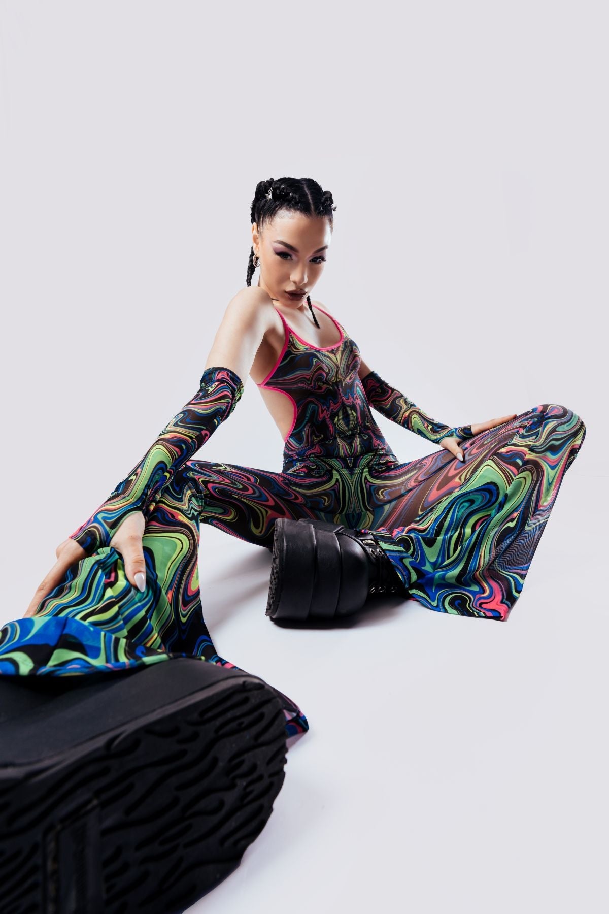 Top 8 Rainbow Rave Outfits for Women